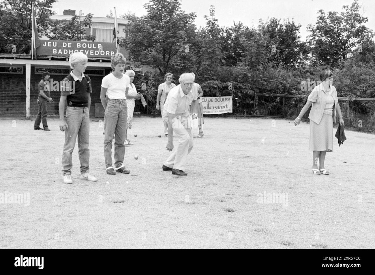 Jeu de boule court badhoevedorp hi-res stock photography and images - Alamy