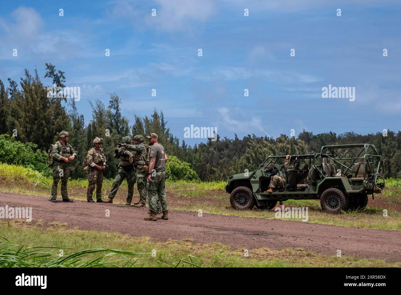 U.S. Navy Sailors, assigned to Explosive Ordnance Disposal (EOD) Units ...