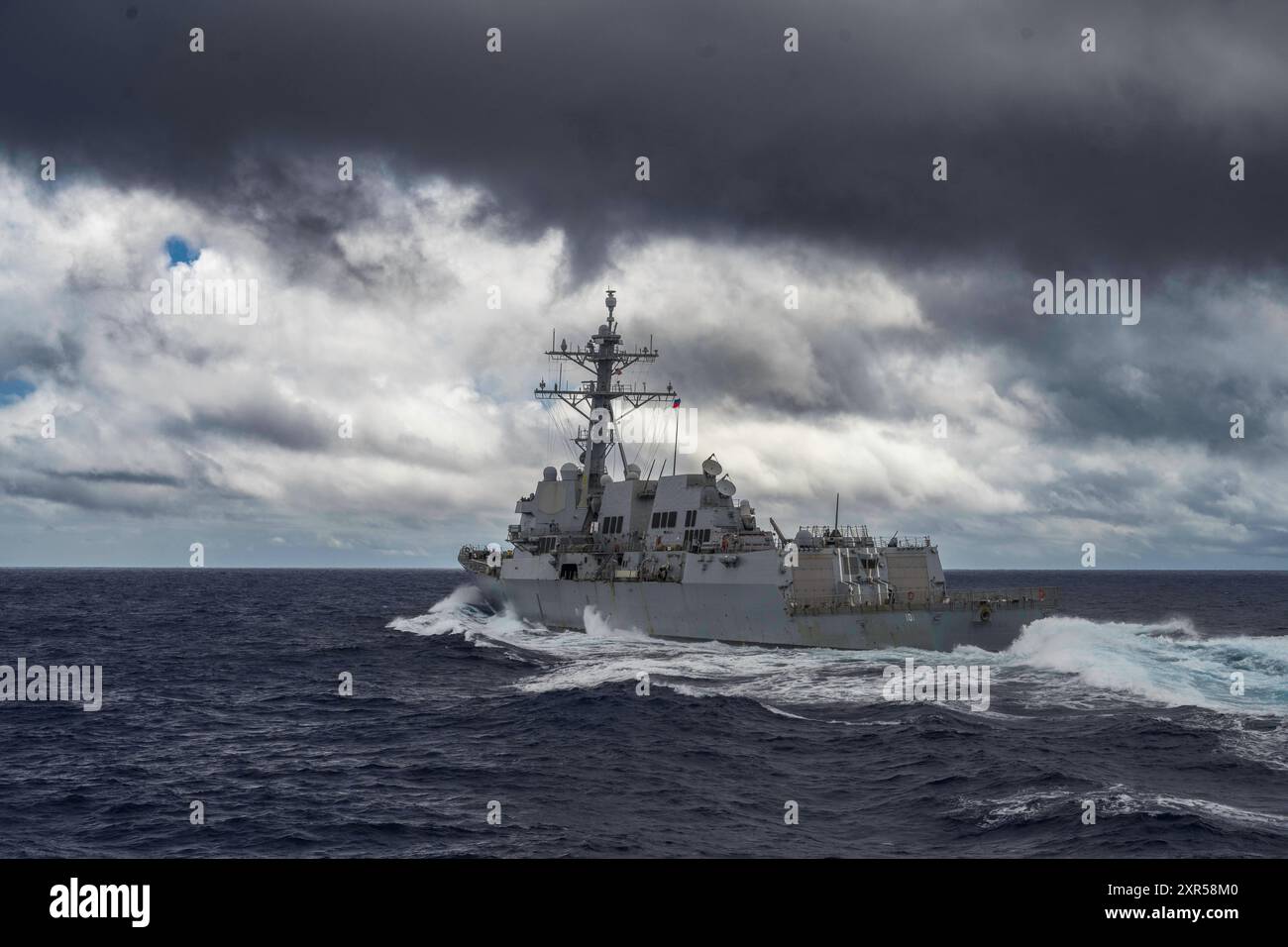 United States Ship (USS) Gridley (101) departing Naval Replenishment ...