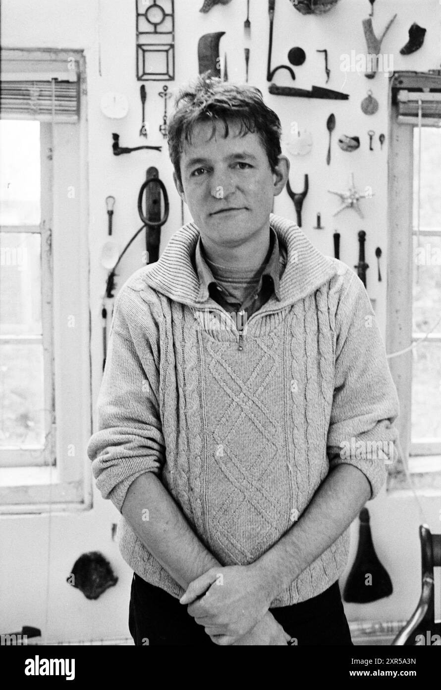 06 11 1997 Black and White Stock Photos & Images - Alamy