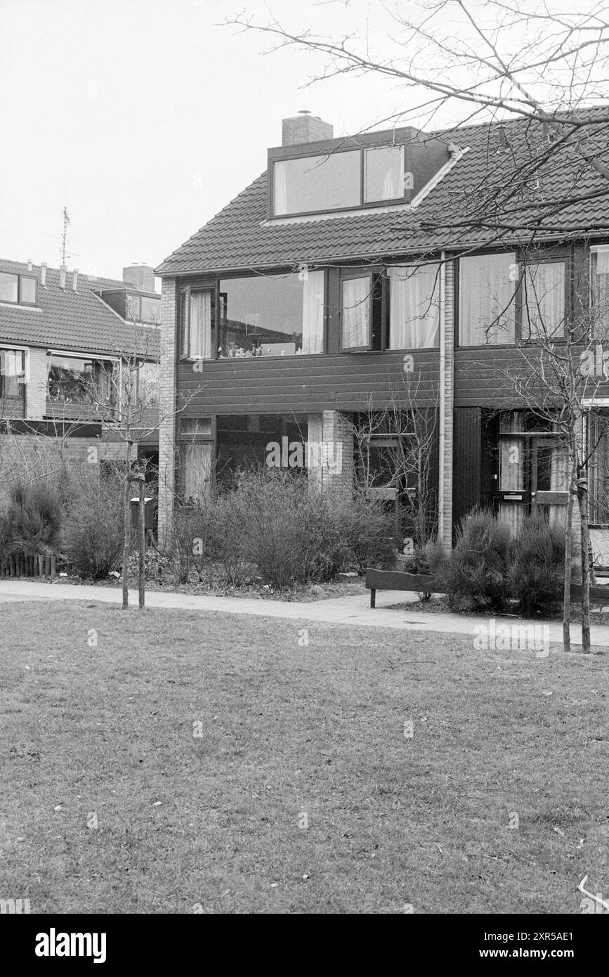 Post war house hi-res stock photography and images - Alamy