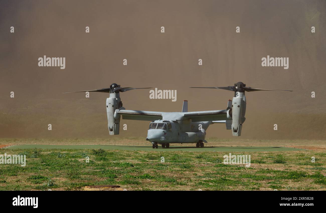 A U.S. Marine Corps MV-22B Osprey assigned to Marine Medium Tiltrotor ...