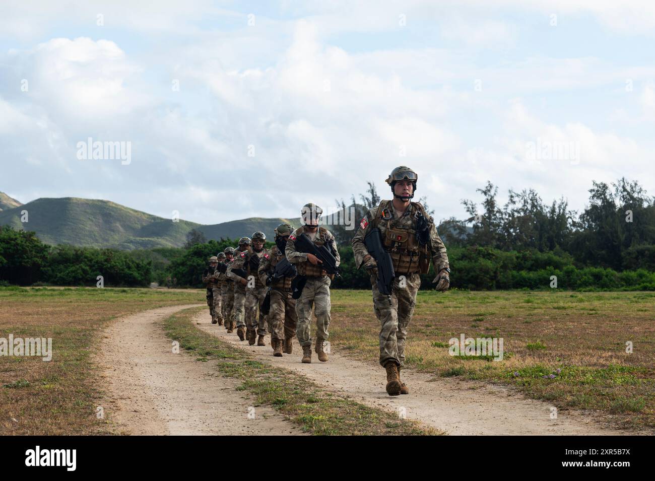Peruvian Marines assigned to the 1st Battalion, Peruvian Naval Infantry ...
