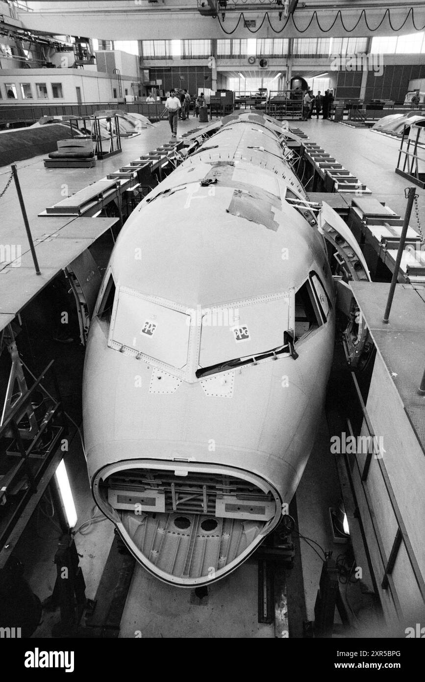 Fokker production line hi-res stock photography and images - Alamy