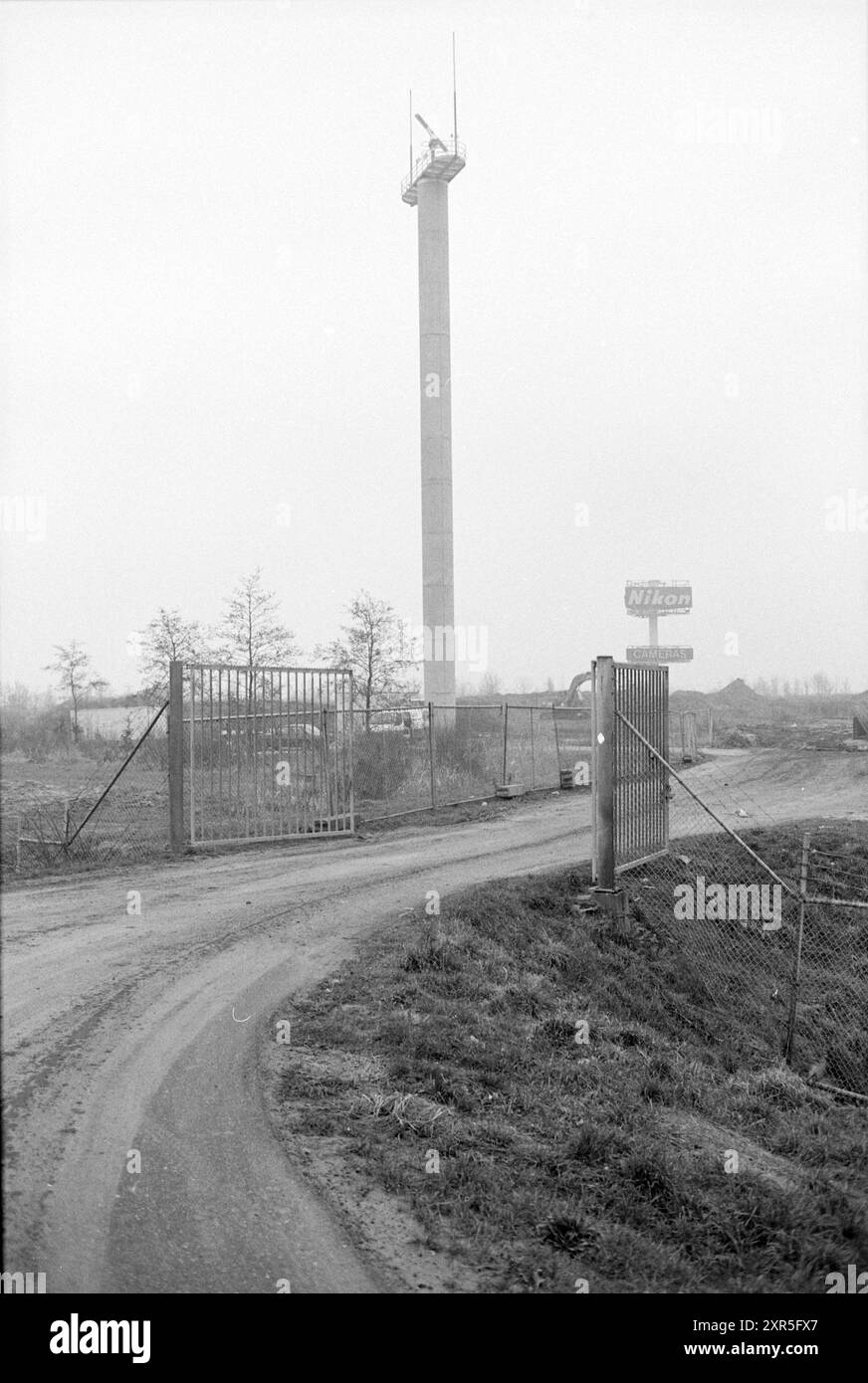 Radar mast schiphol hi-res stock photography and images - Alamy