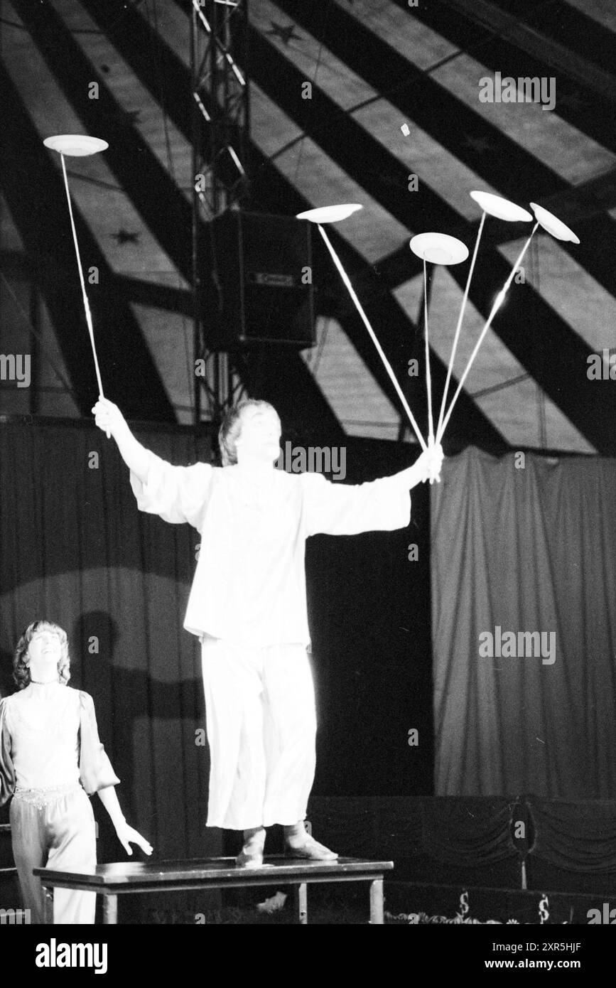 Circus Holiday, Circus, 19-08-1982, Whizgle Dutch News: Historic Images ...