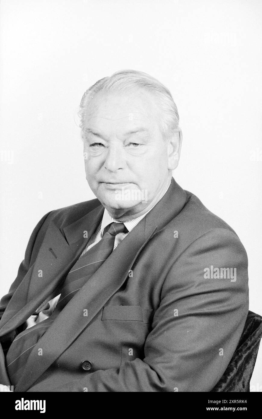 Mr nelis hi-res stock photography and images - Alamy