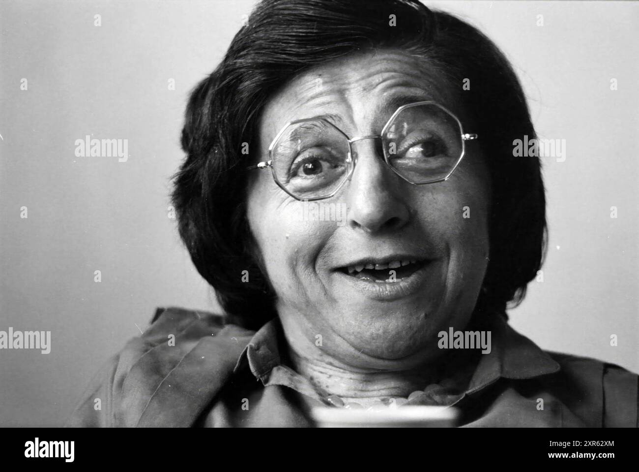 Portrait of Dr Lea Dasberg University of Amsterdam, Portraits ...