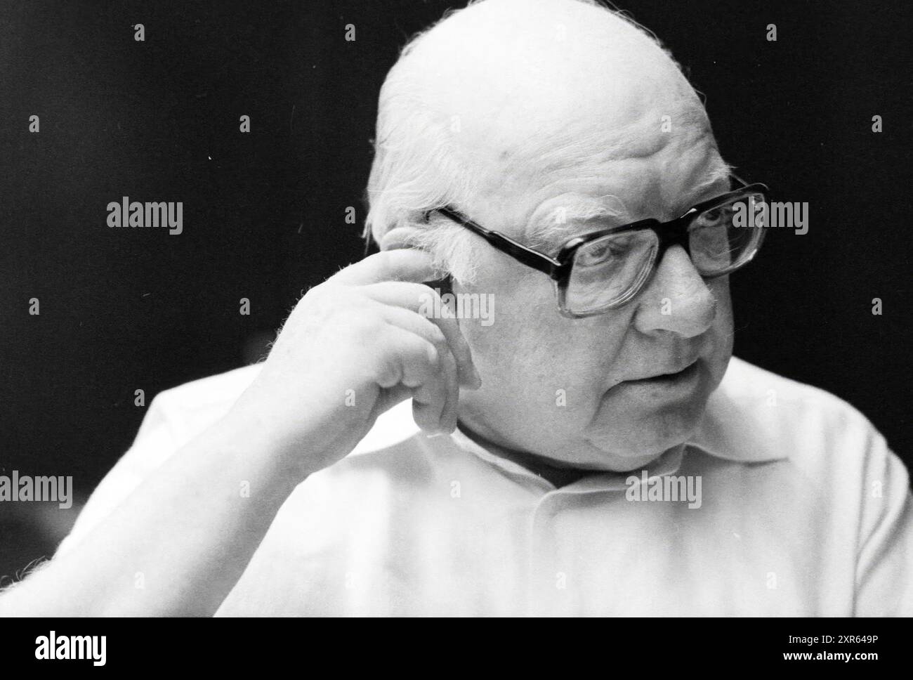 Portrait arthur lowe english actor nos hilversum hi-res stock ...