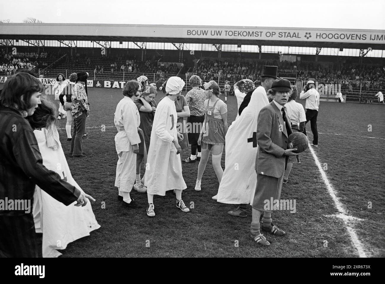 Red Cross football match, Red Cross, Red Cross hospital, 14-04-1972 ...