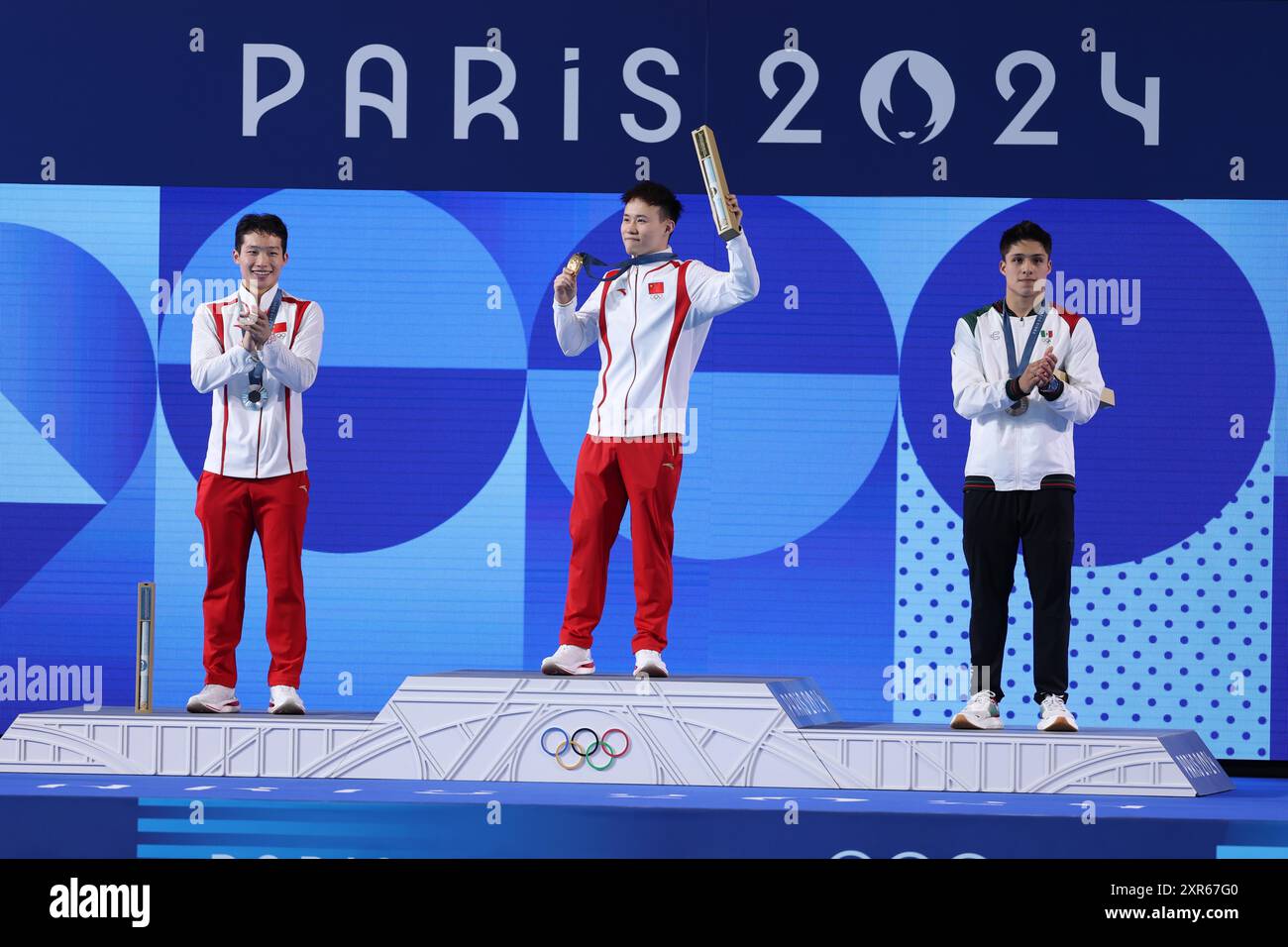 **CHINESE MAINLAND, HONG KONG, MACAU AND TAIWAN OUT** Chinese diver Xie ...