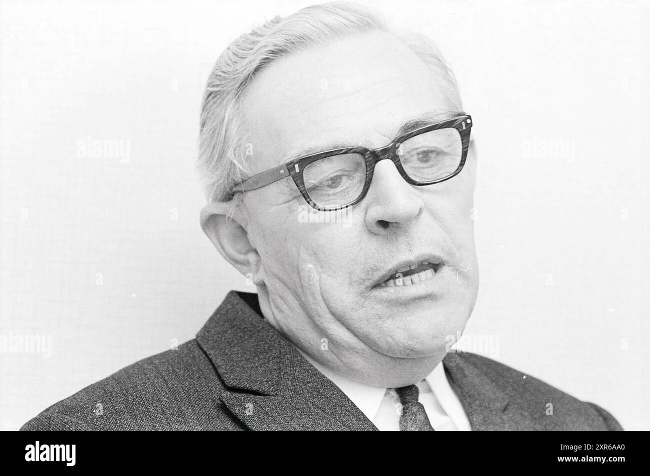 Portrait of Lord Willemse, Portraits, 07-09-1970, Whizgle Dutch News ...