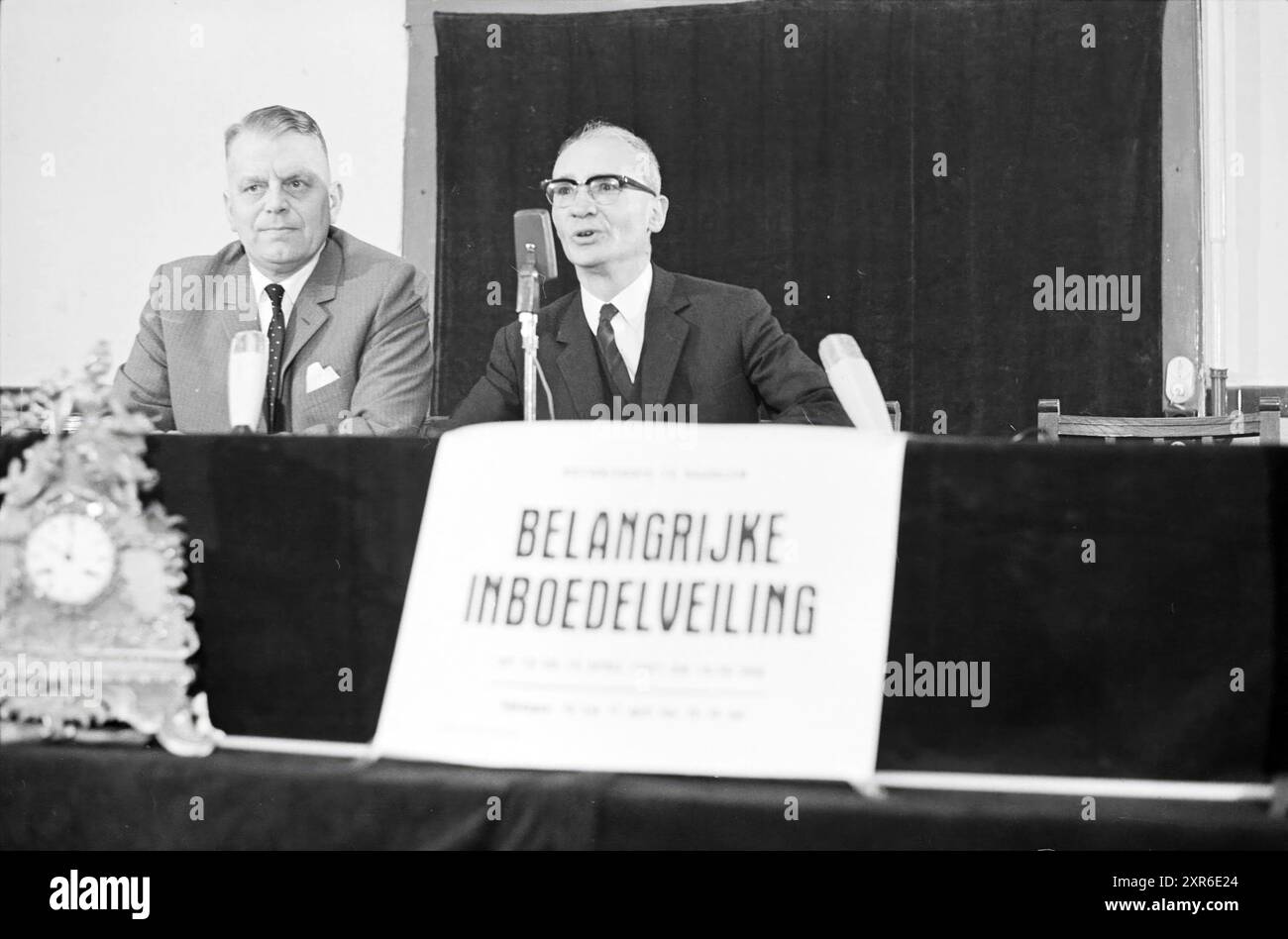 Auction linnaeushof hi-res stock photography and images - Alamy