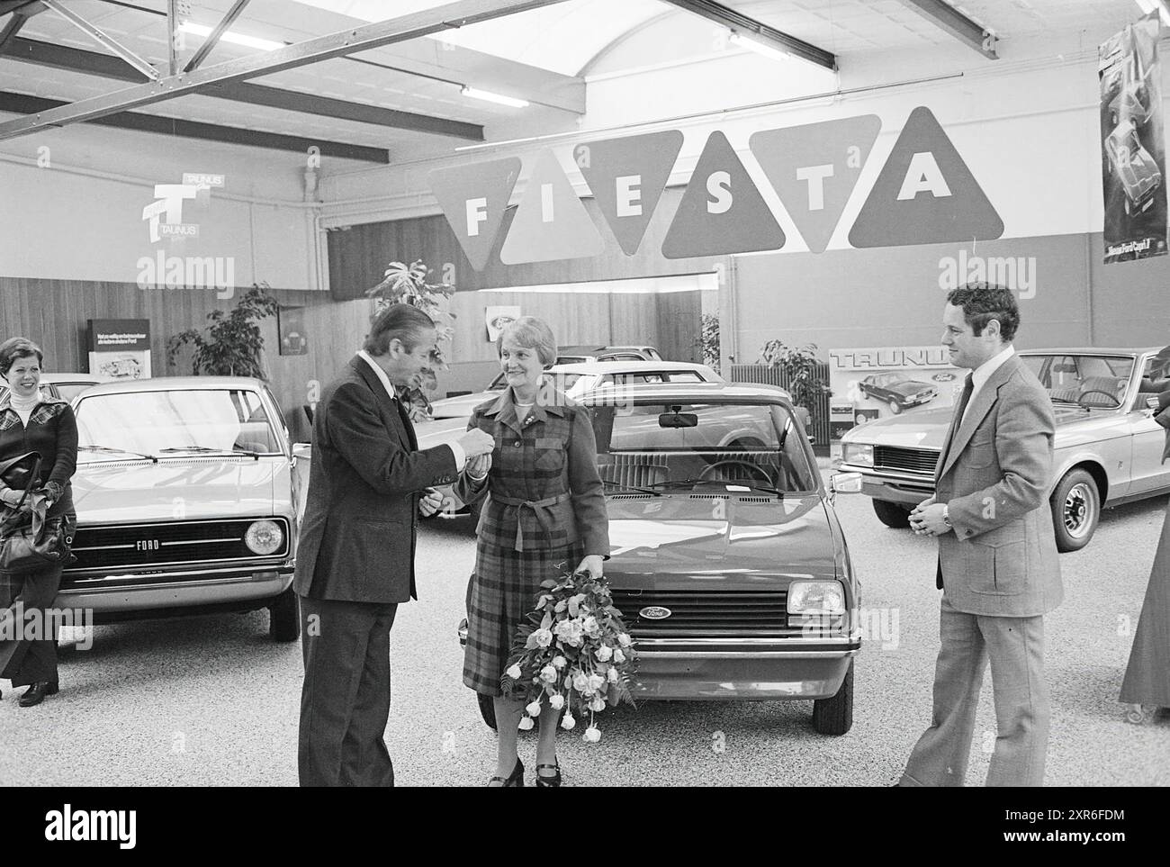 Handover car Ford garage, Lorentzstraat., Handover and transfers, 07-01 ...