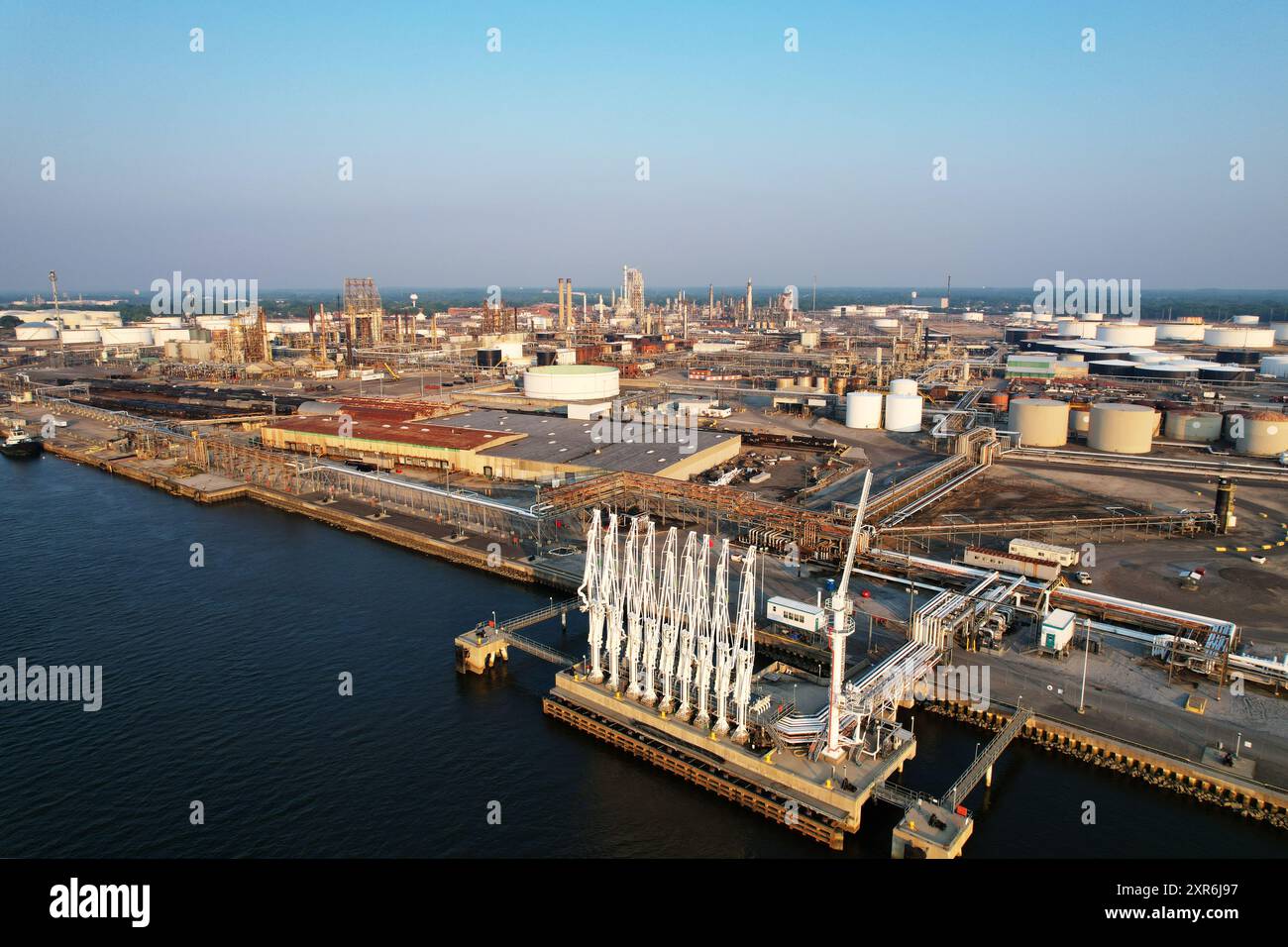 Aerial view gas oil unloading hi-res stock photography and images - Alamy