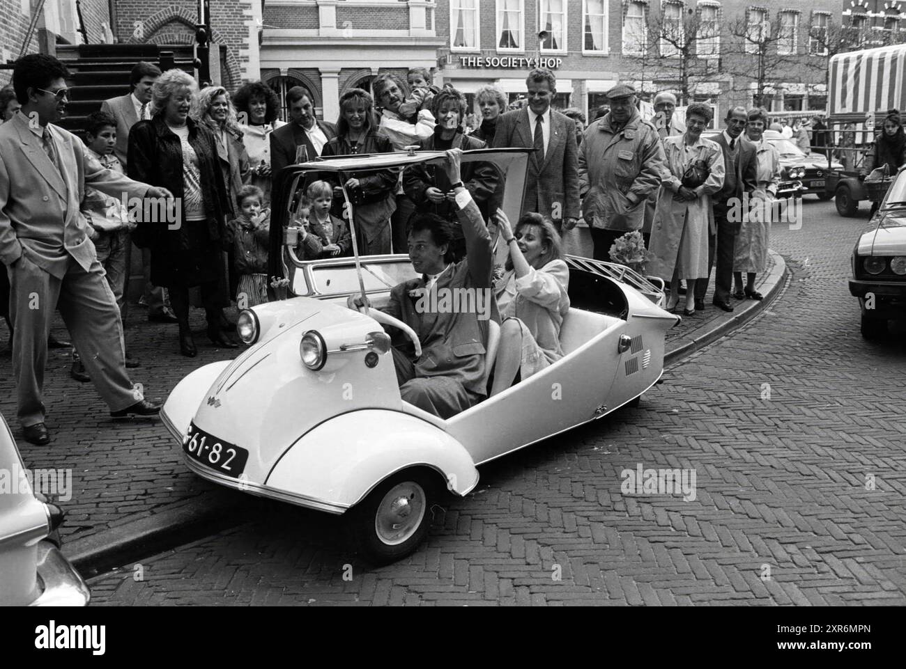 Bridal couple in a Messerschmitt three-wheeled car, 20-04-1989, Whizgle ...