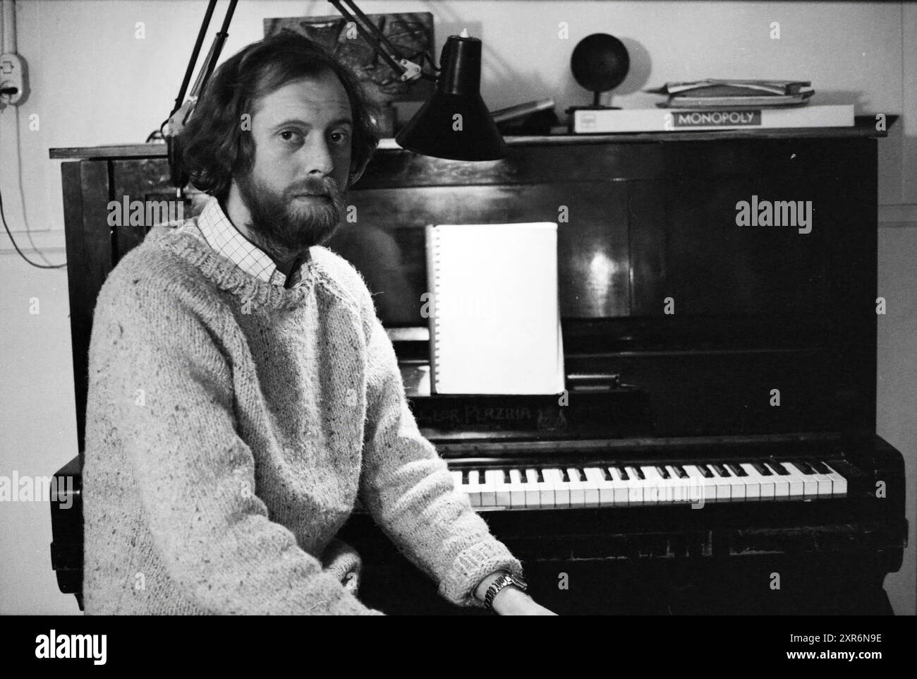 Portrait series Peter ten Have, Portraits, 15-11-1979, Whizgle Dutch ...