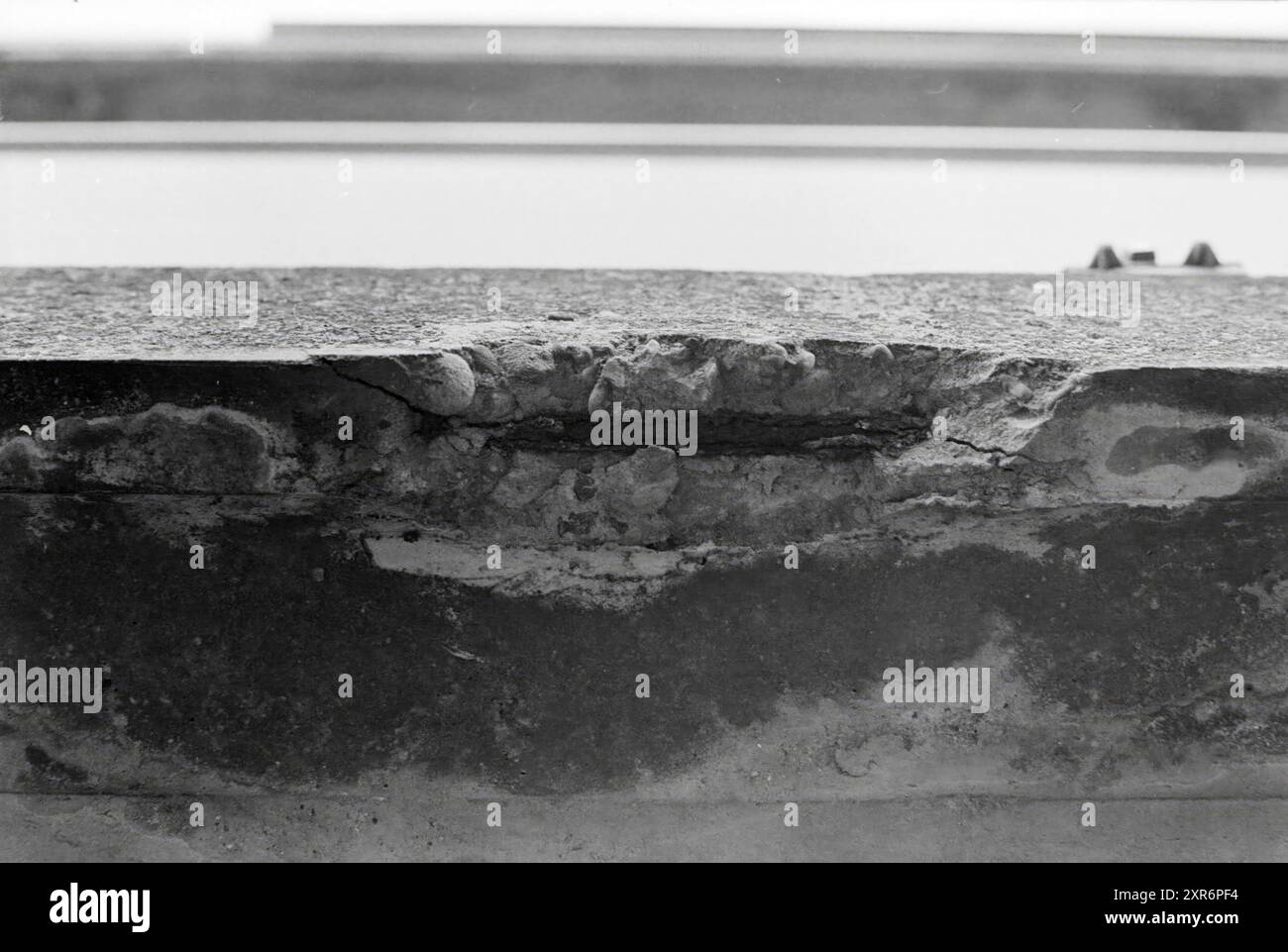 Concrete rotting in flats H.dorp, Flats, Hoofddorp, The Netherlands, 14 ...