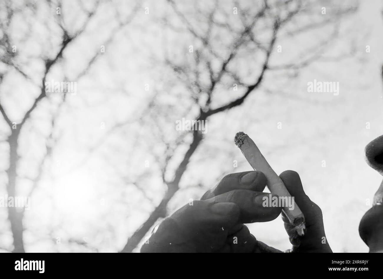 Use of soft drugs, 10-03-1994, Whizgle Dutch News: Historic Images ...