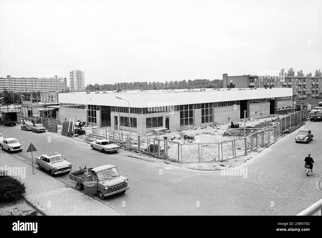 Construction activities schalkwijk hi-res stock photography and images ...