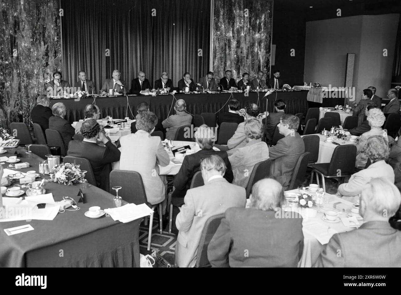 Van gelder papier hilten amsterdam portraits hi-res stock photography ...