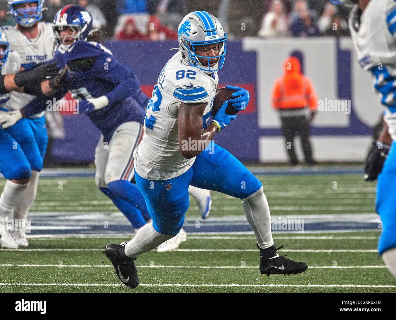 James mitchell detroit lions hi-res stock photography and images - Alamy