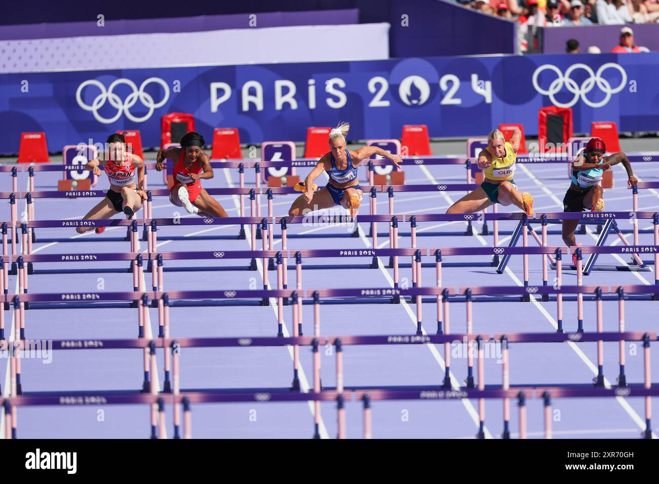 Yumi tanaka hi-res stock photography and images - Alamy