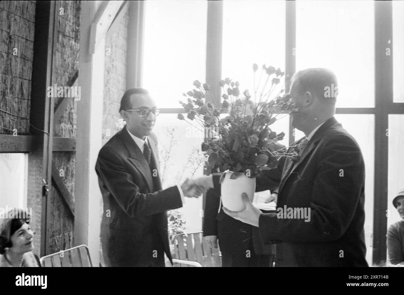 Opening linnaeushof 1962 hi-res stock photography and images - Alamy