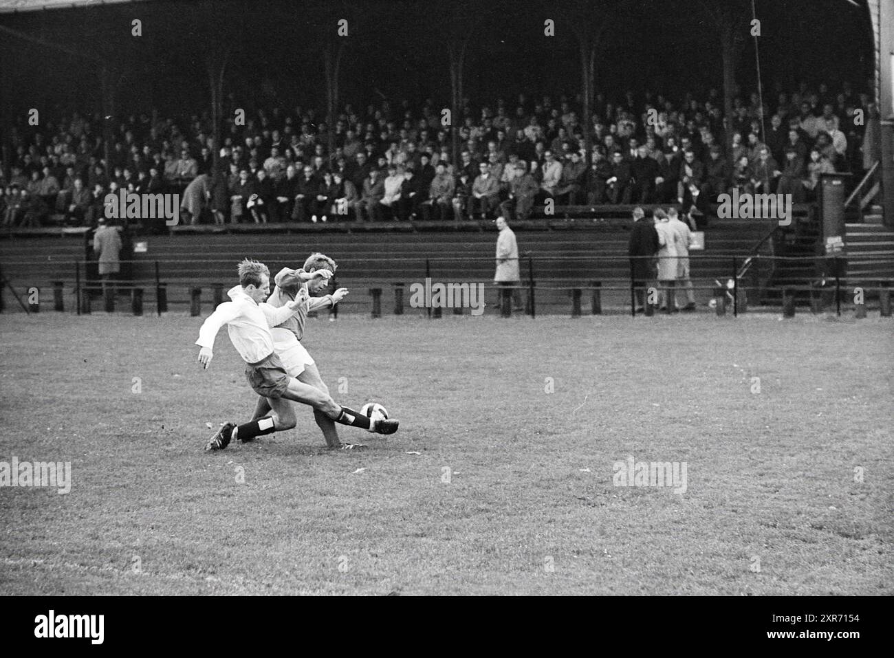 Football Kon. HFC - Zandvoort seagulls, 00-11-1968, Whizgle Dutch News ...