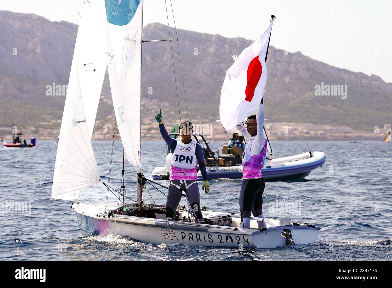 Keiju OKADA and Miho YOSHIOKA (Japan) Silver medal, Sailing, Mixed ...