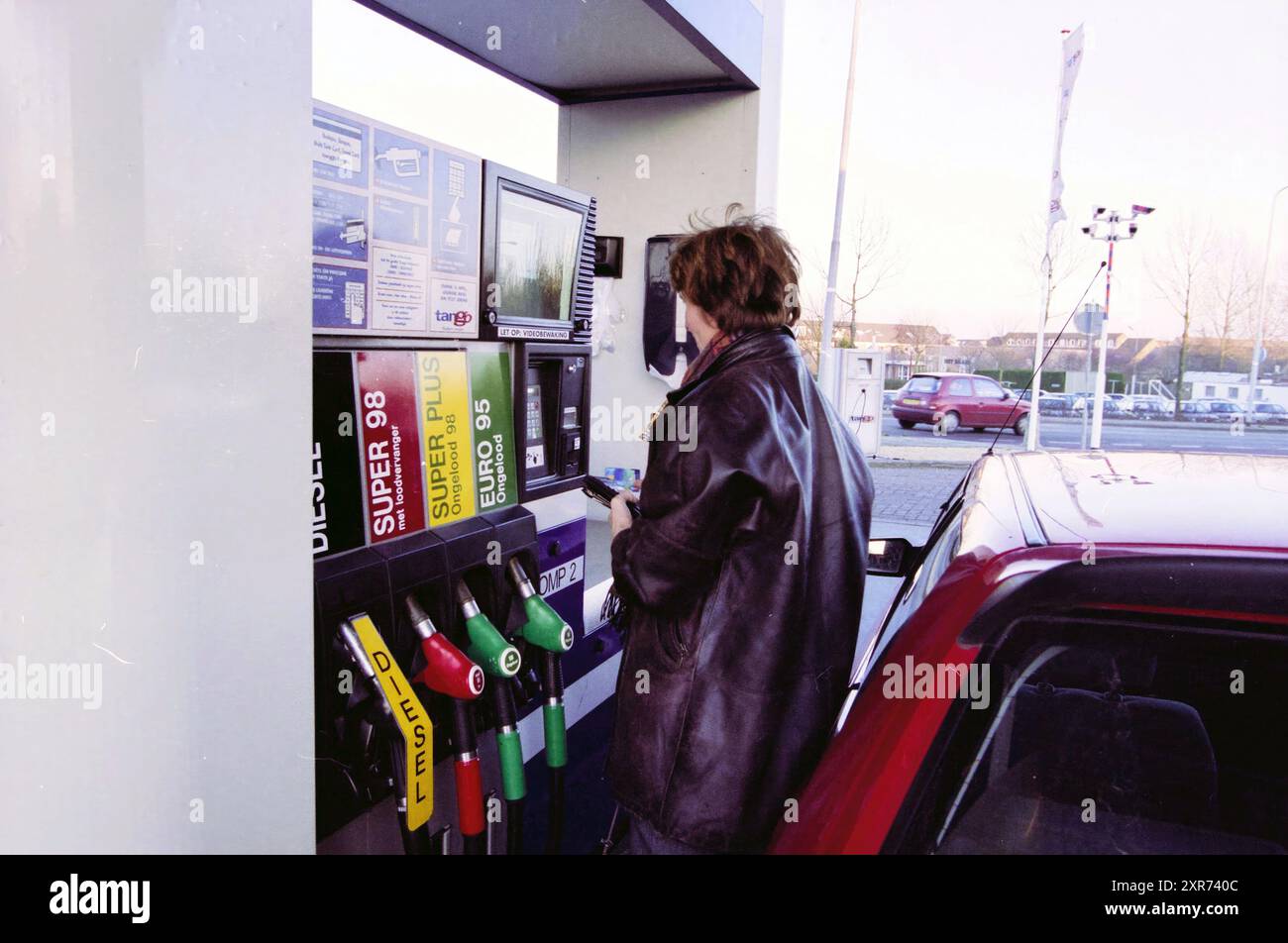 Gasoline pump tango hi-res stock photography and images - Alamy