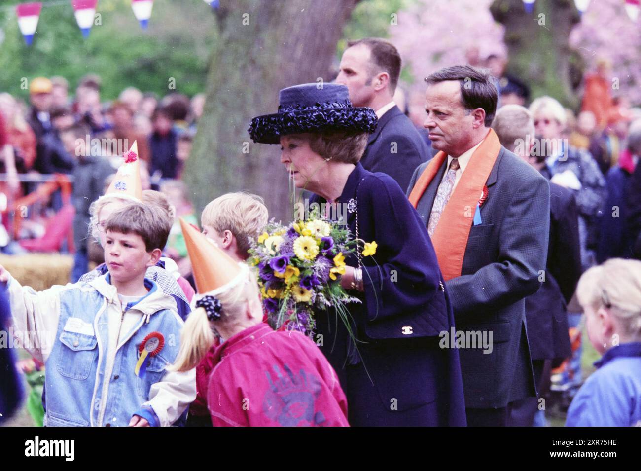 Visit the royal family in connection with Queen's Day at Burg Hertog ...