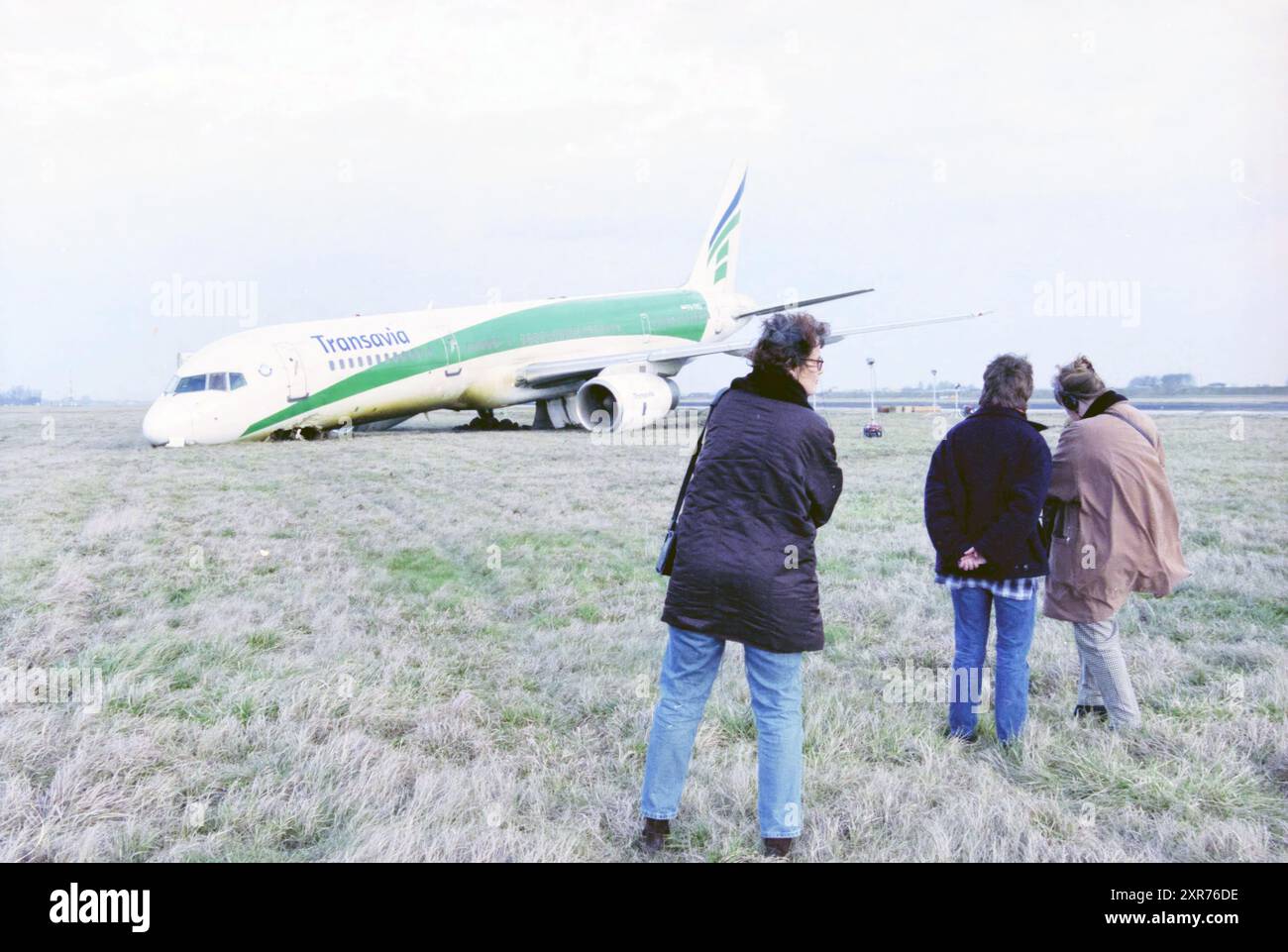 Transavia plane crash at Schiphol, Schiphol, 24-12-1997, Whizgle Dutch ...