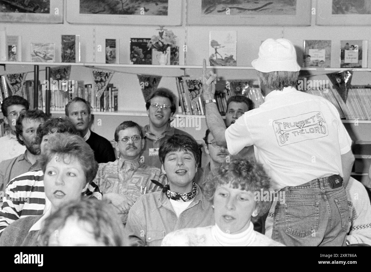 Rehearsal choir Rob van Dijk, de Wegwijzer, H'dorp, Hoofddorp, The ...
