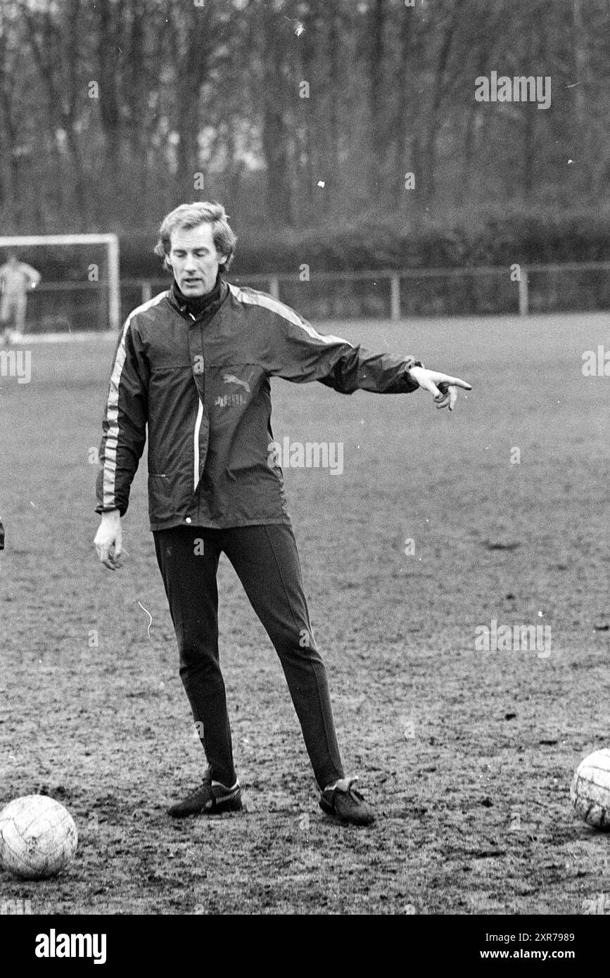 Trainer mr rab hi-res stock photography and images - Alamy