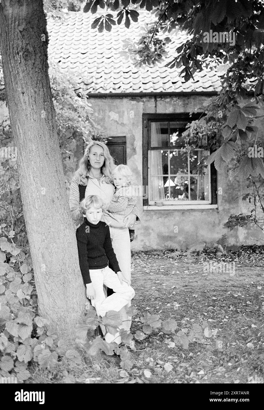 Vermeer children hi-res stock photography and images - Alamy