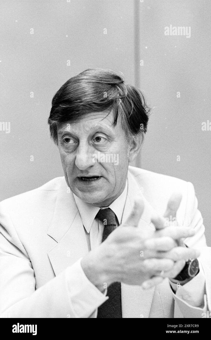 Portrait of Bob Bouma (for a ringside postcard), Baarn, Personen t.v ...