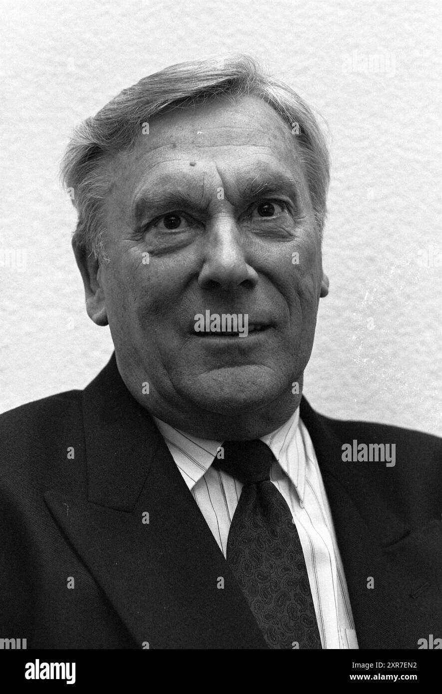 Two retirees fluor daniel hi-res stock photography and images - Alamy