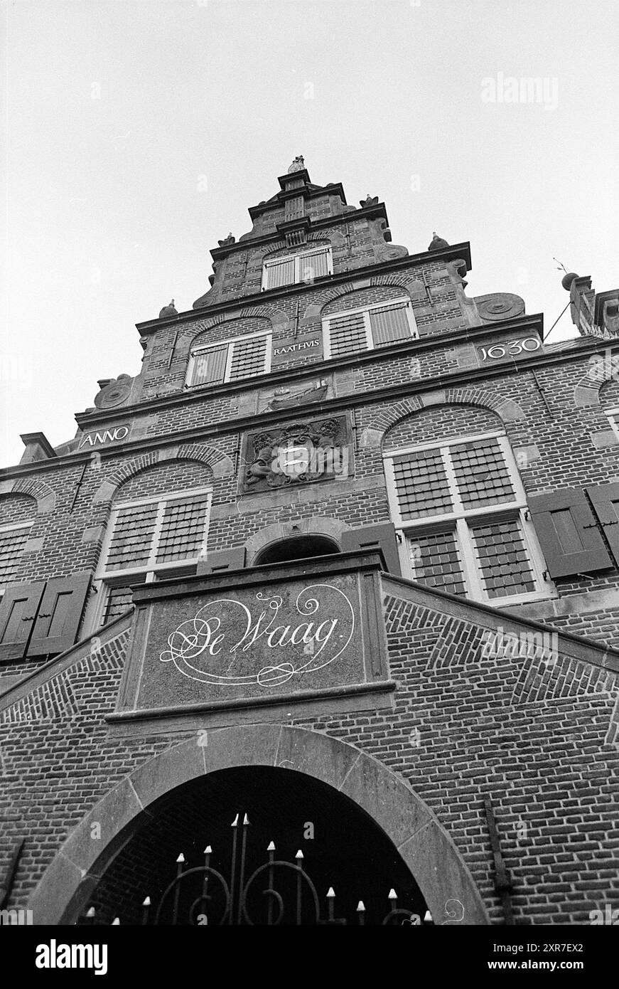 The Town Hall in De Rijp (De Waag), De Rijp, Kleine Dam 1, 18-04-1973 ...