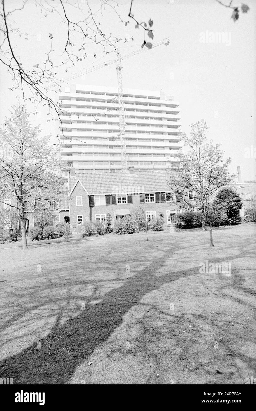 Exterior maria foundation hi-res stock photography and images - Alamy