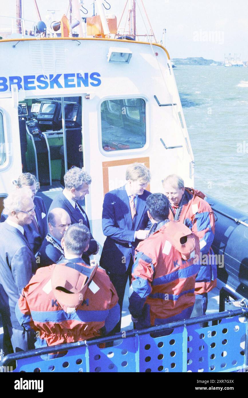 Opening of KNRM building in IJmuiden by Prince Willem Alexander ...