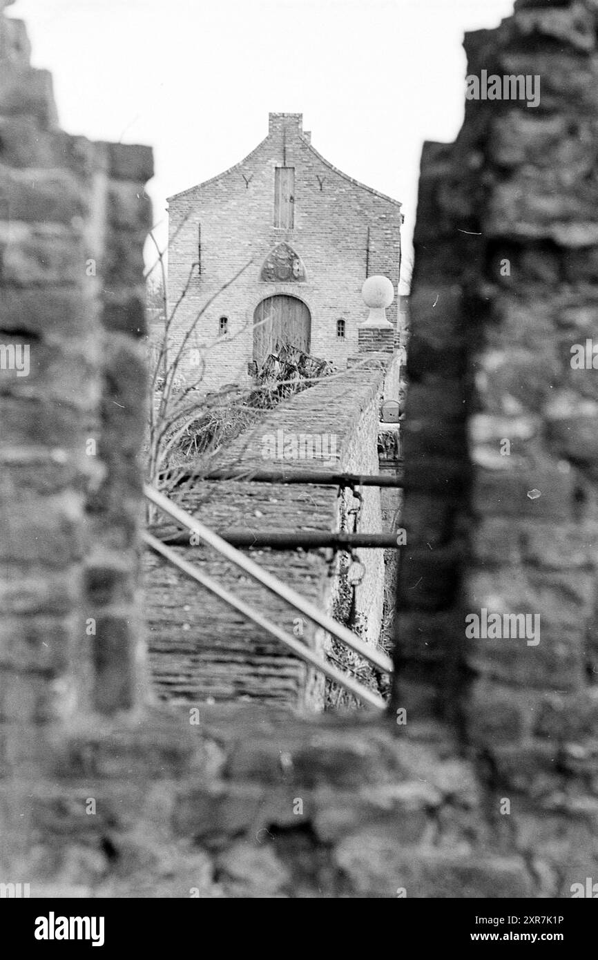 Exterior Old Slot Heemstede, Exterior, 08-01-1968, Whizgle Dutch News ...