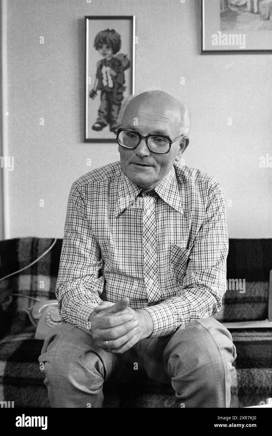 Mr deen hi-res stock photography and images - Alamy