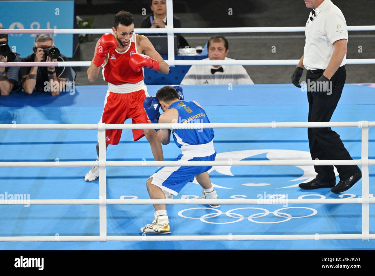 Paris, France. 08th Aug, 2024. Billal Bennama (FRA) vs Hasanboy ...