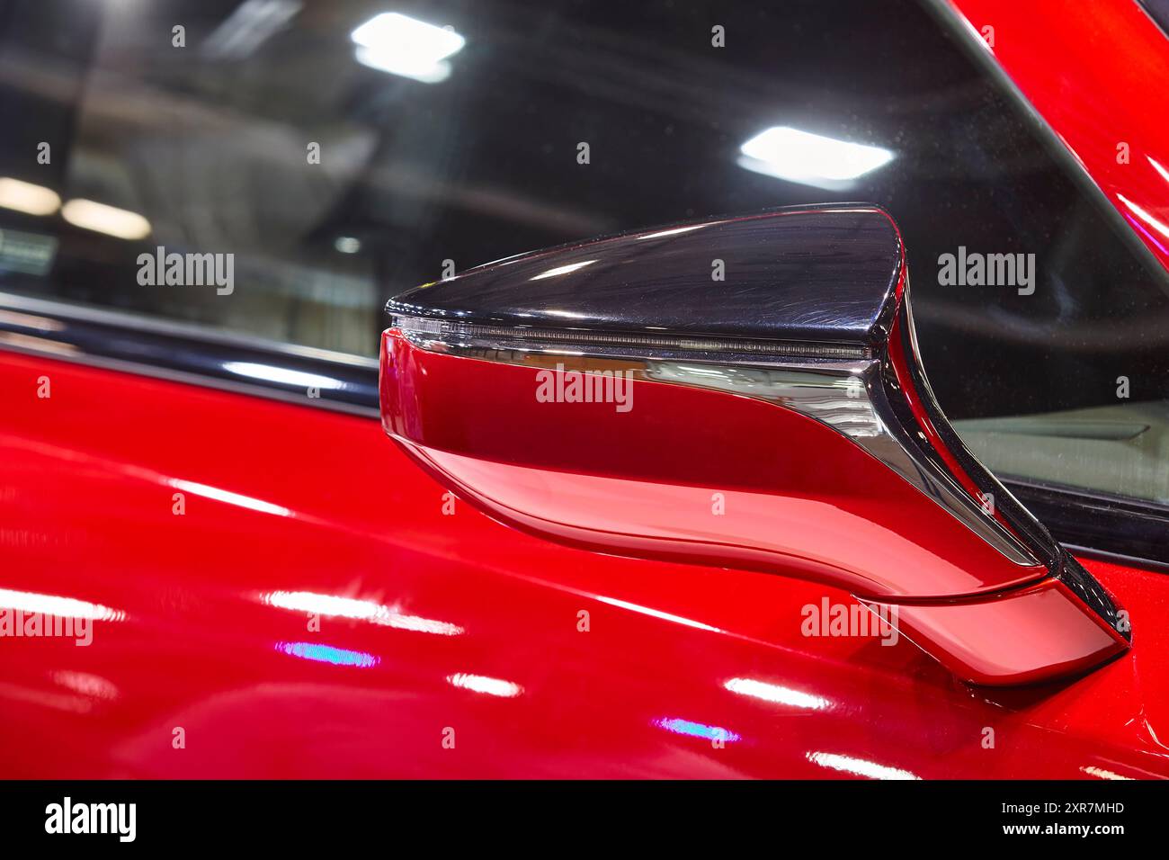 Car side view illustration hi-res stock photography and images - Alamy