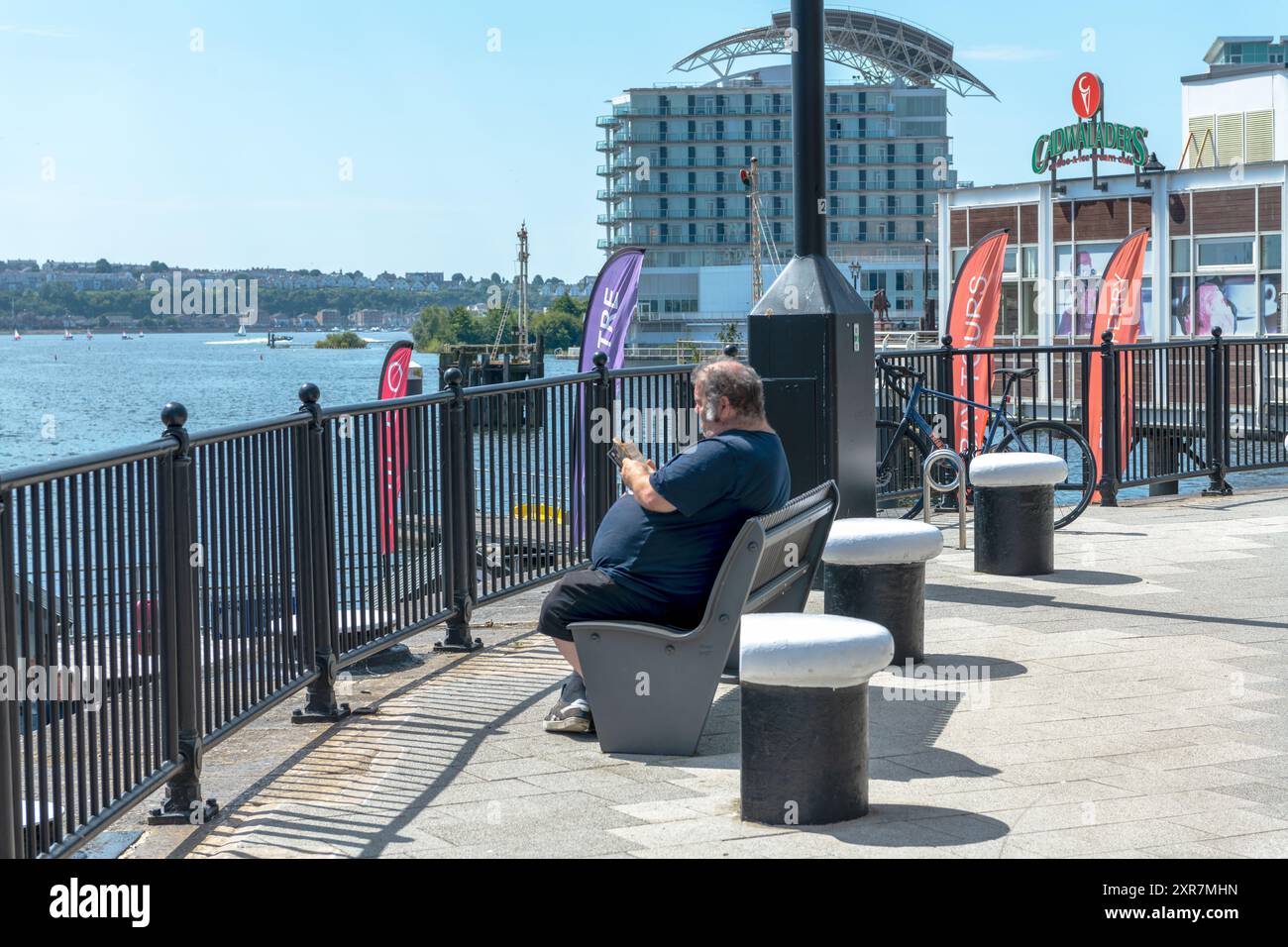 Fat man sky hi-res stock photography and images - Alamy