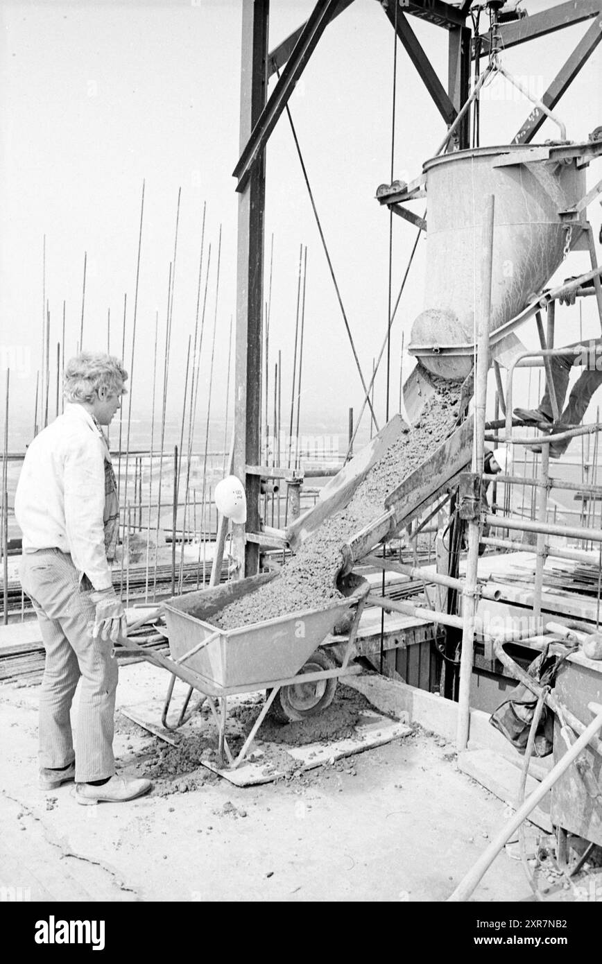 Beam transmitter hi-res stock photography and images - Alamy