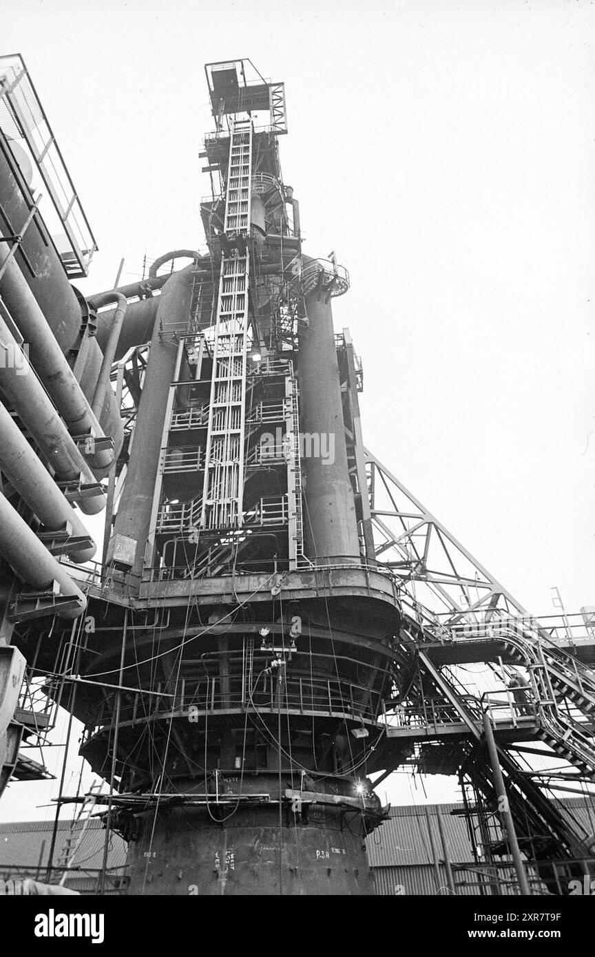 Repair to Hoogoven 4., Blastovens, 13-08-1974, Whizgle Dutch News ...