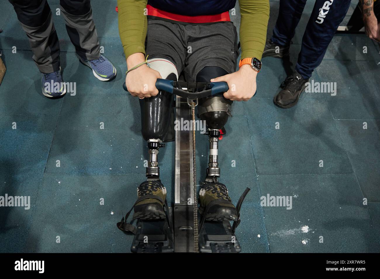 Athlete amputation rowing on hi-res stock photography and images - Alamy
