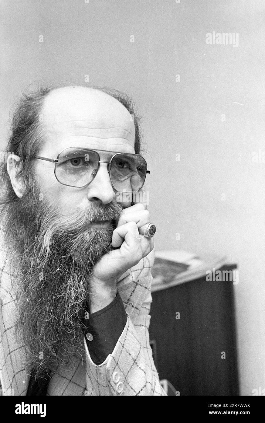 Pierre kartner father abraham hi-res stock photography and images - Alamy